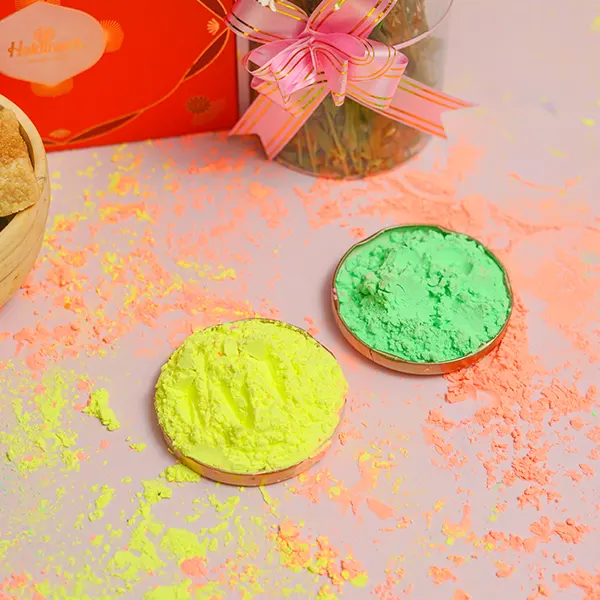 Buy/Send Holi Classic Mithai & Roses Combo Online | Floraindia