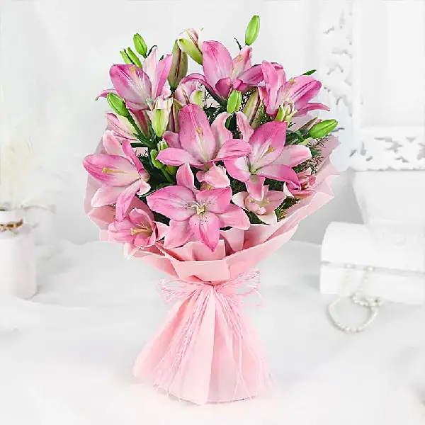 Buy/Send Splendid Flowers Online | FloraIndia