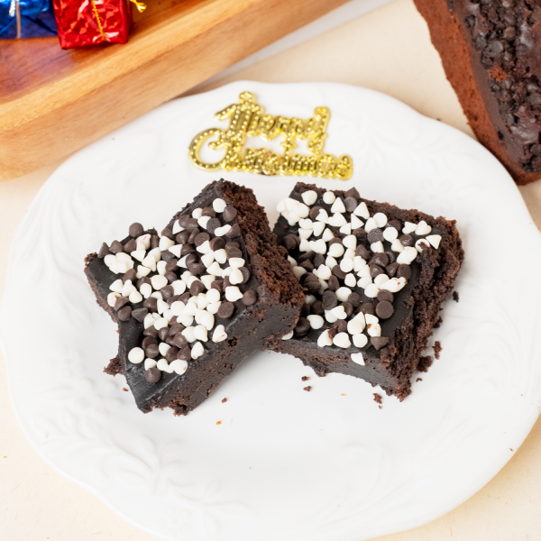 Buy/Send Choco Indulgence Pack Online | Floraindia